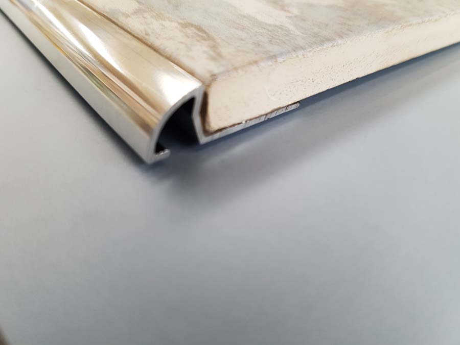 Quadrant round tile trim (White)